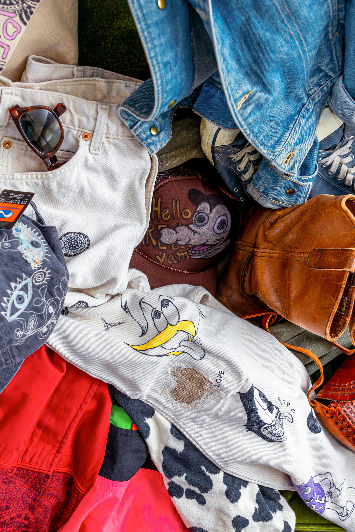 HREdayam ルックブック撮影 / codex / ウェブ制作、DX支援、写真撮影、動画制作、システム開発、インフラ構築などを行うデジタルソリューションカンパニー